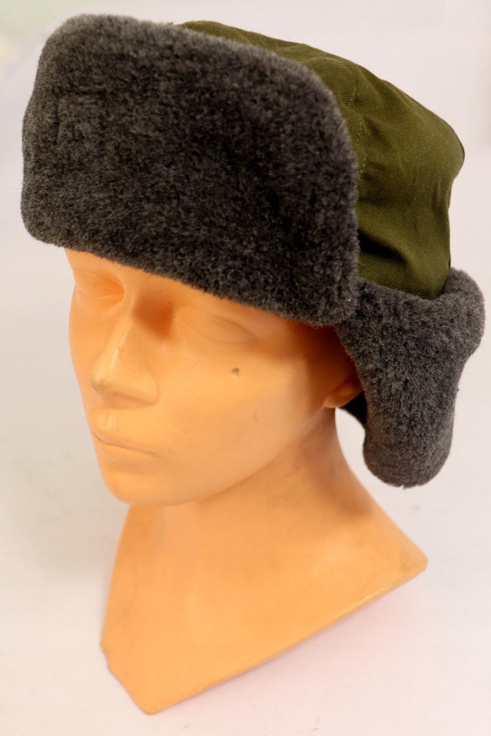 Ushanka Hat Vintage, Military Soldier's Cap, Army Olive Ear Covering ...