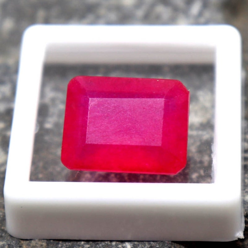 Red Beryl - Etsy