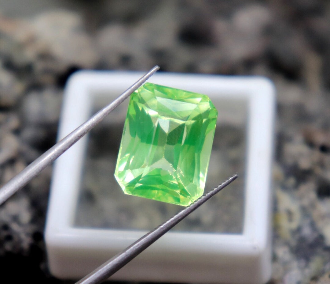 Very Beautiful Light Green Sapphire Gemstone Unheated Untreated ...