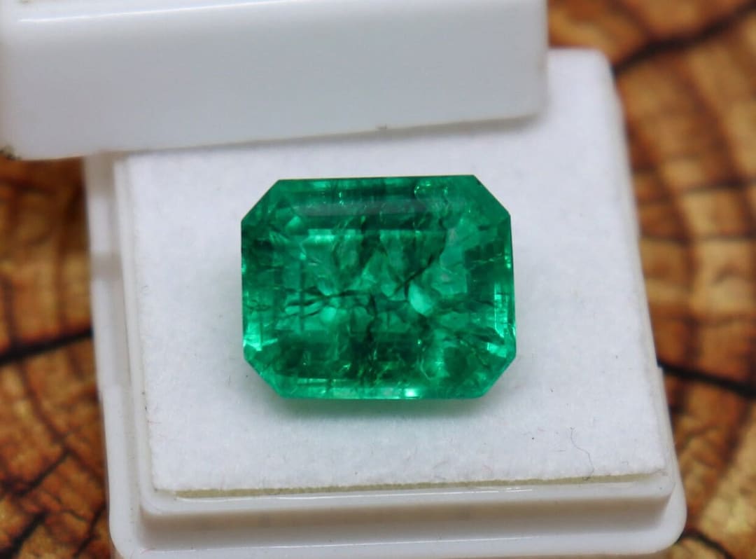 Natural Green Emerald Colombian Stone 9ct Emerald Cut Certified Emerald ...