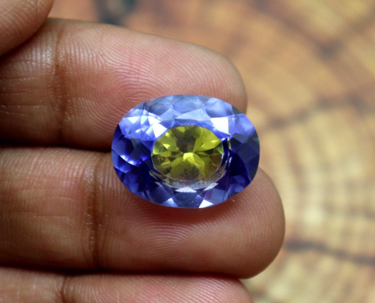 Very Beautiful Blue Yellow Color Pitambari Sapphire Loose Stone 18 ...