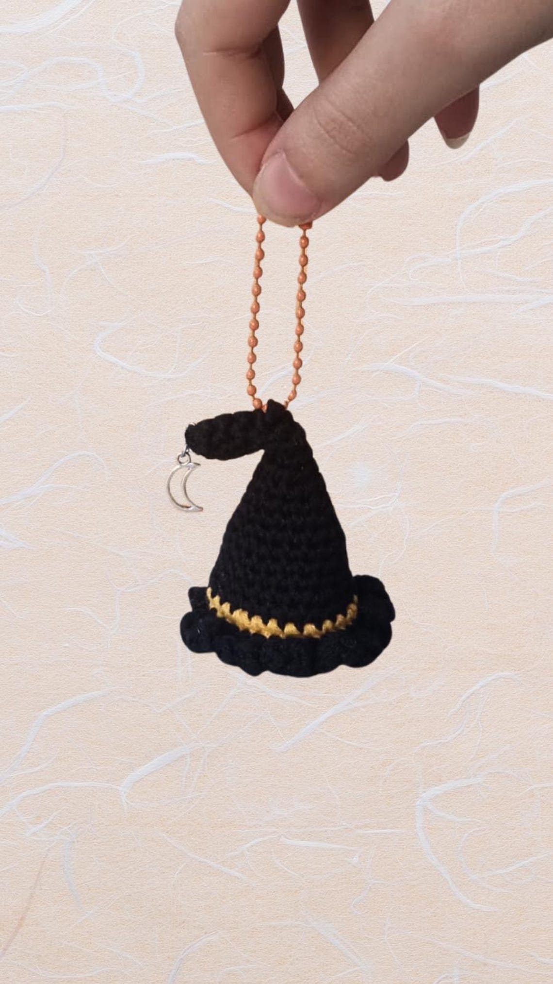 Amigurumi Witch Hat Keychain - Colorful Crochet Halloween Charm, Cute ...