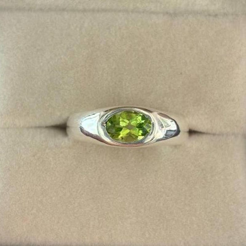 Silver Peridot Ring - Etsy