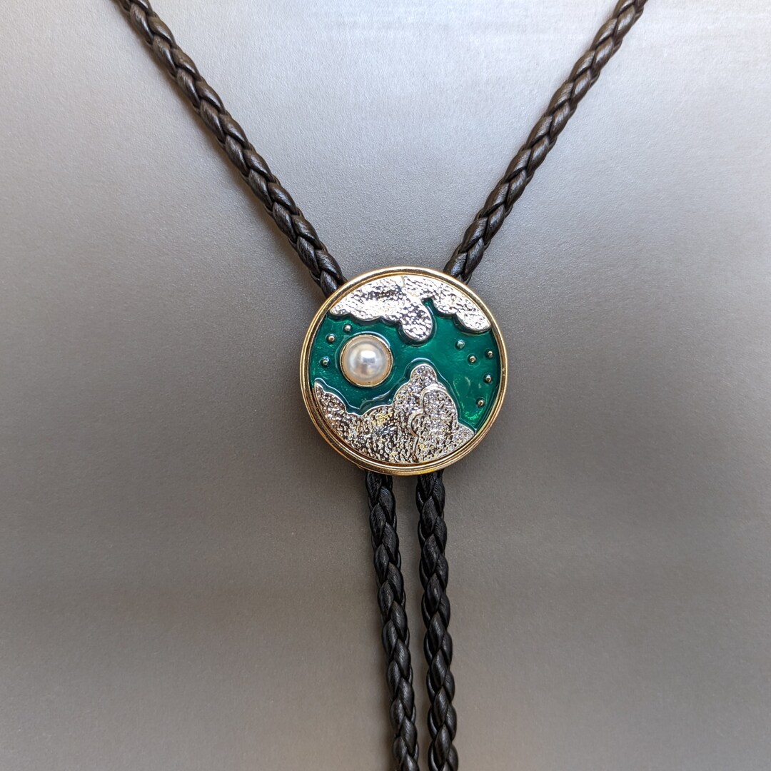 Mountain & Pearl Moon Bola Bolo Tie - PU Leather Rope Wedding Necklace ...
