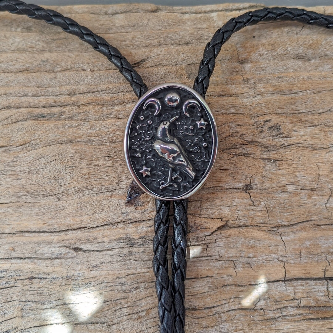 Crow & Moon Bolo Tie - Wedding Necklace - PU Leather Rope Bola Tie ...