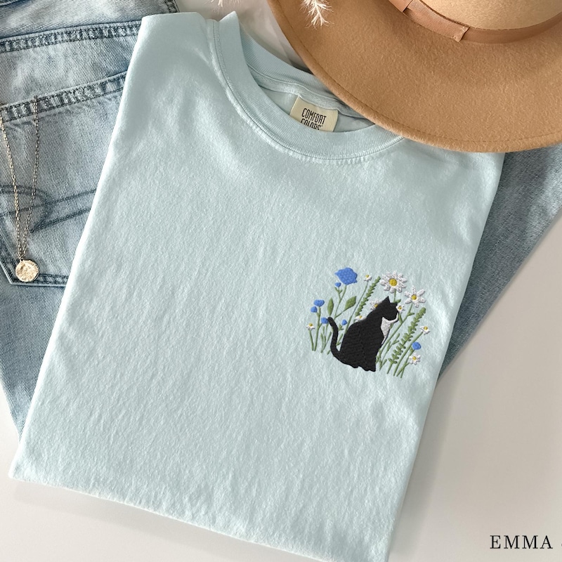 Cat Tshirt - Etsy