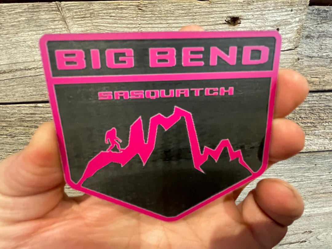 BIG BEND Sasquatch Hot Pink on Black Full Engrave, Fender Badges ...