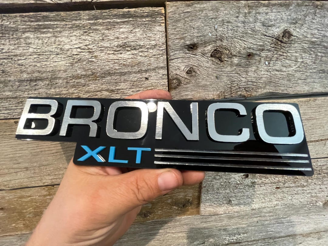 XLT Fender Badges, in Color, Silver & Blue on Gloss Black - Etsy