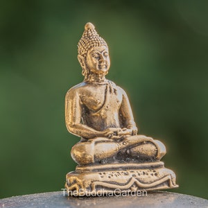 Meditation Buddha Statue, Dhyana Buddha Mini Figurine, 1 Inch Tall (3.1 ...