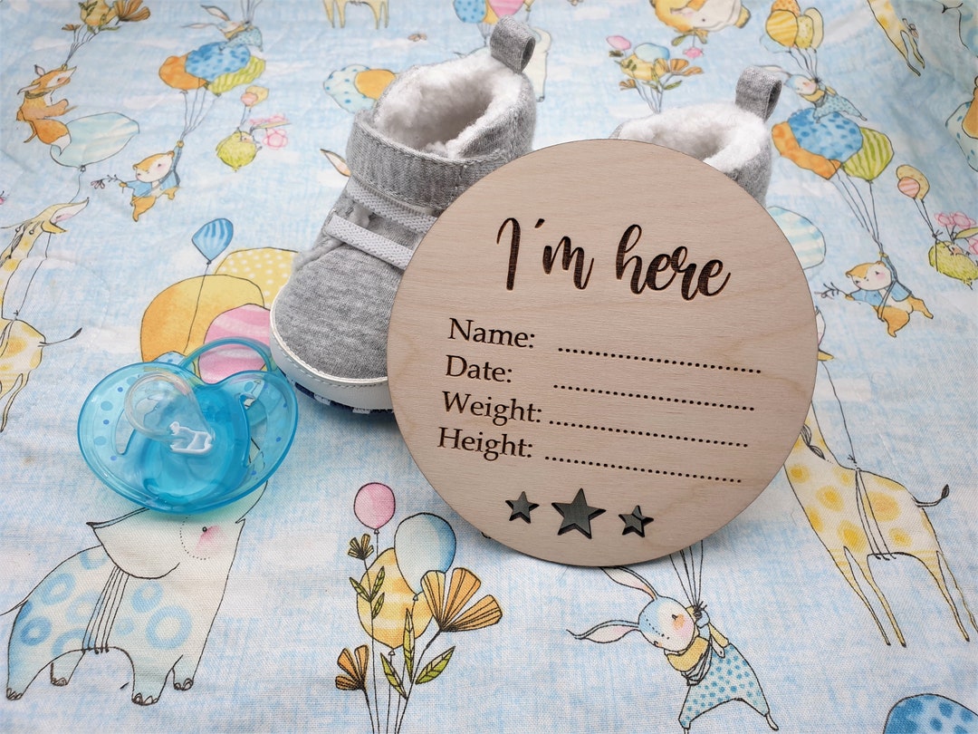 I'm Here Baby Announcement Sign | B|irth Announcement Plaque / Newborn ...