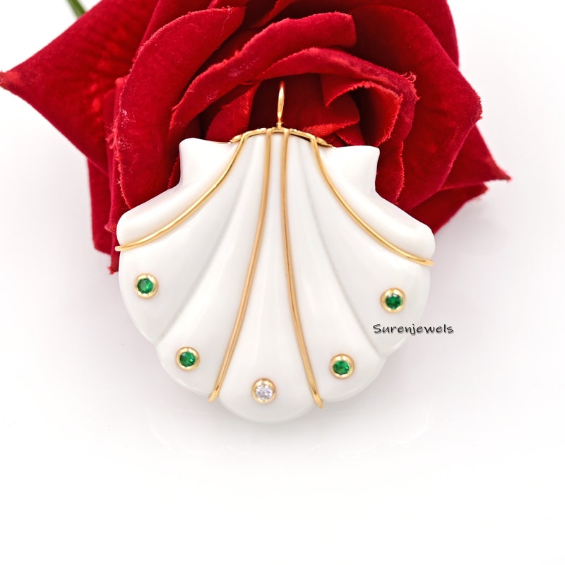 Sea Shell Pendant - Etsy