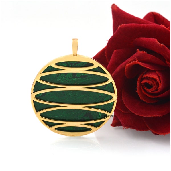 Round Pendant - Etsy