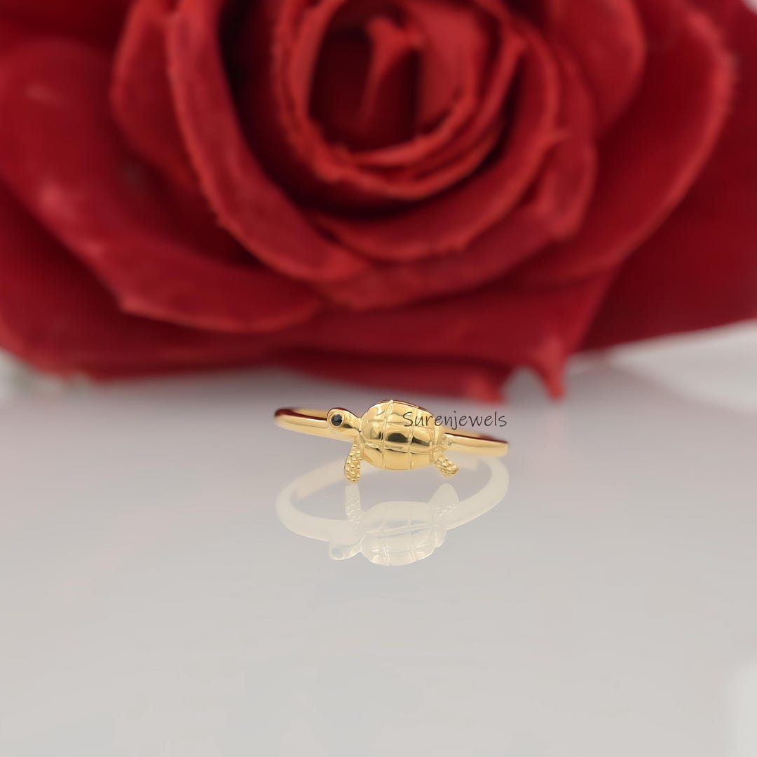 Dainty 14k Gold Turtle Ring: Handmade Animal Jewelry - Etsy