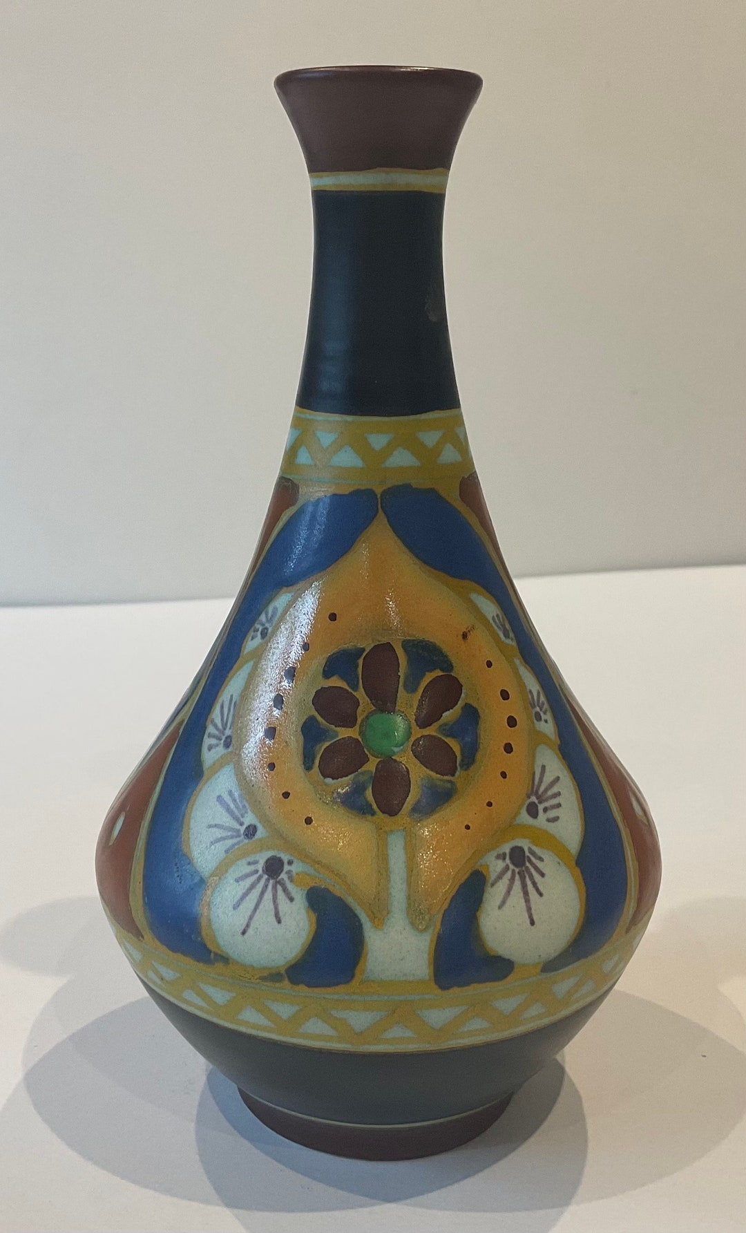 Art Deco Gouda Vase 1920s Arnhem Vase, Decor Lindus, 7 Inches Tall ...
