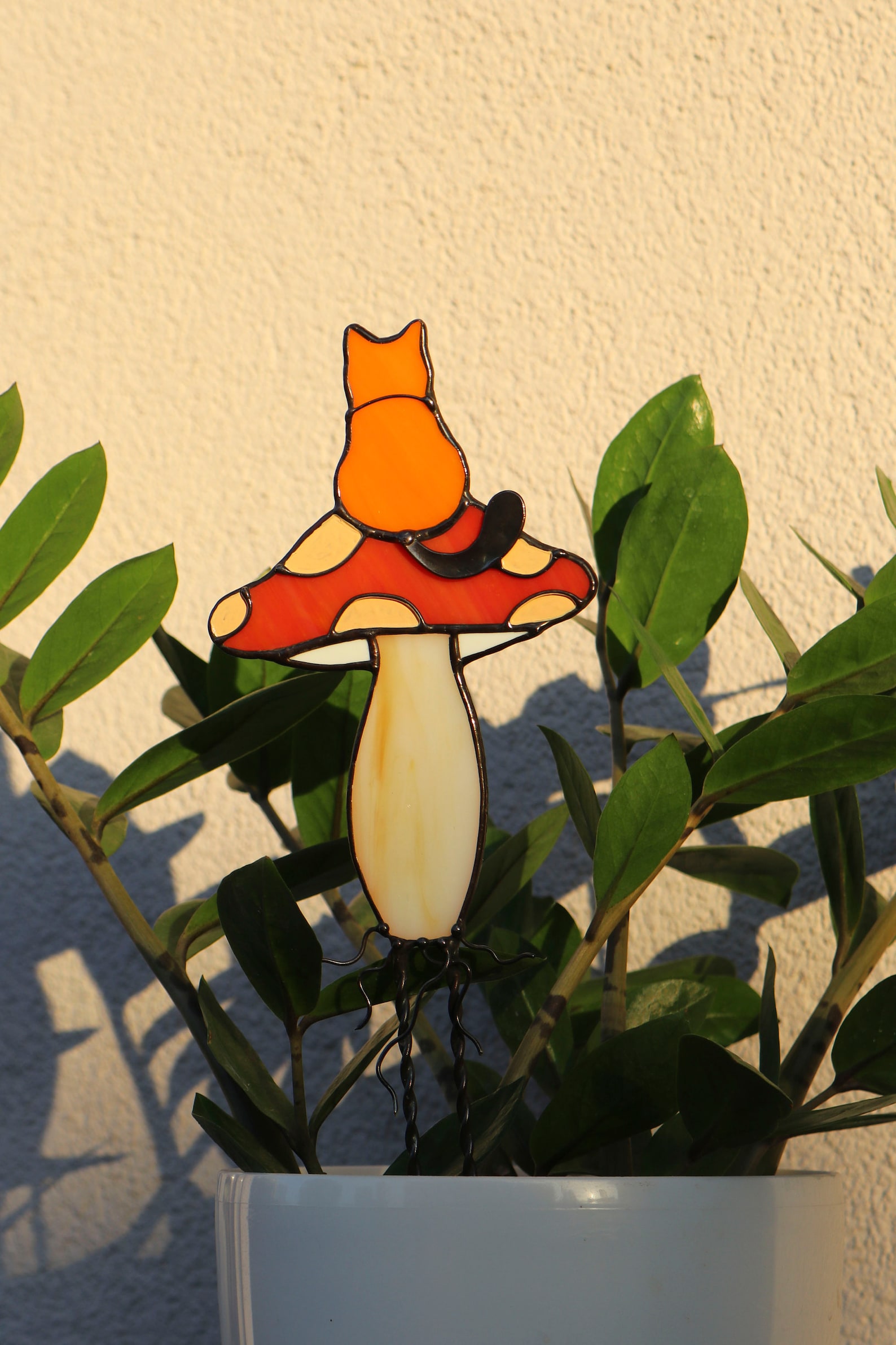 Plant Stike Mushroom and Cat Stained Glass Cat Fly Agaric Flowerpots ...