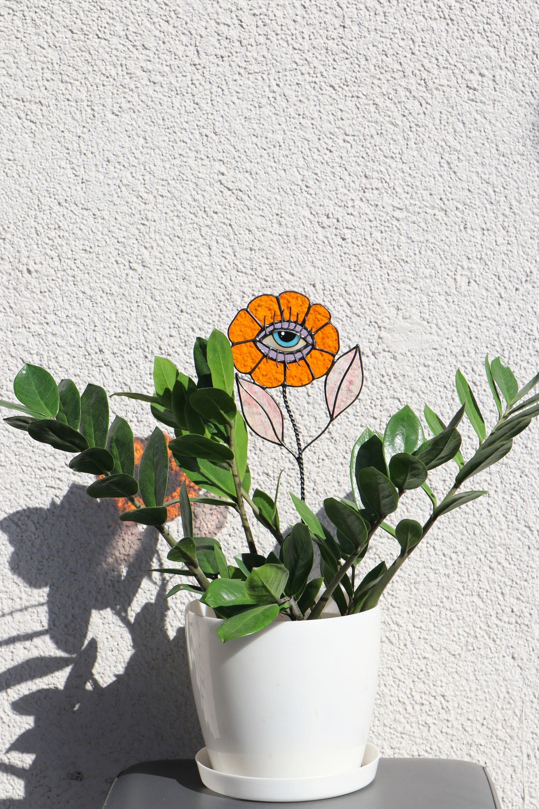 Plant Stake Stained Glass Flower Eyes Gothik Halloween Decor in a ...