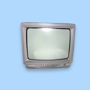 Vintage Magnavox TV Television Set. as Is. - Etsy