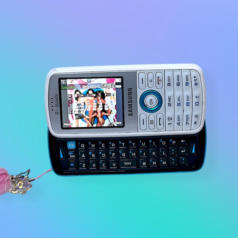 Y2k Slide Cell Phone - Etsy