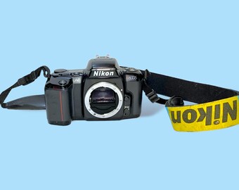 Vintage Y2K Nikon Digital Camera. - Etsy India