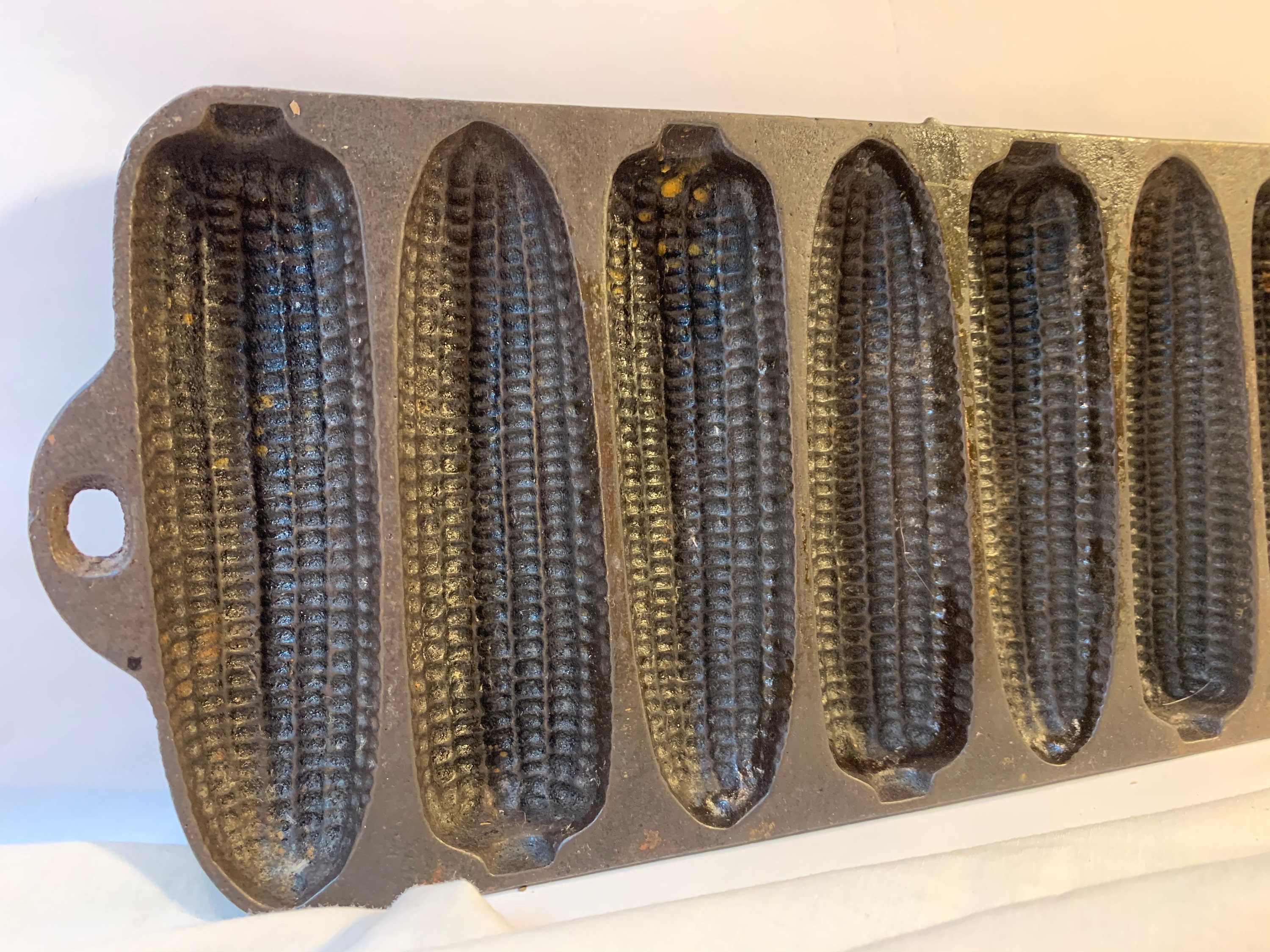 Vintage Cast Iron Corn Bread Cooking Pan | Etsy