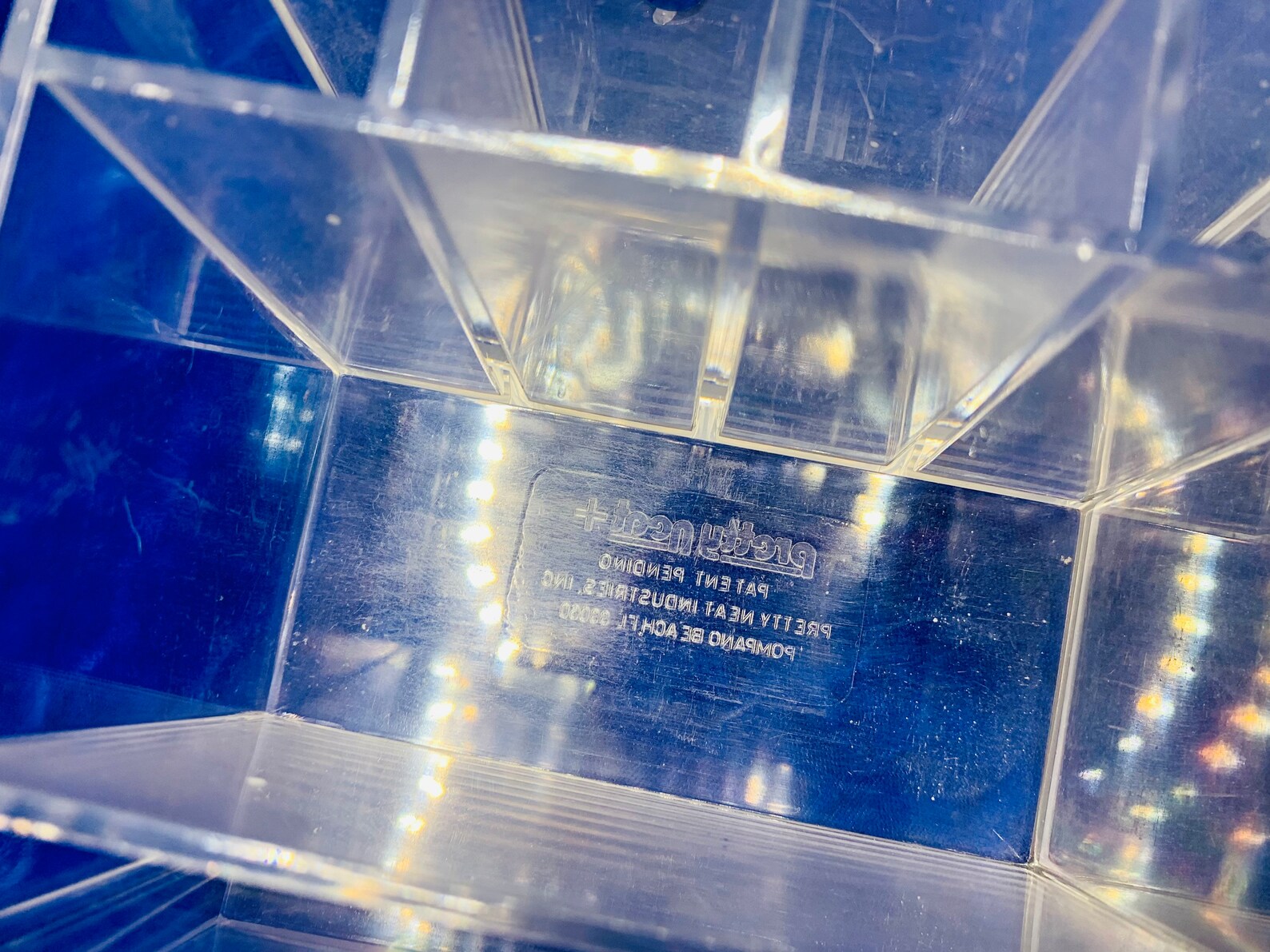 Vintage 90s Style Clear Makeup Organizer. - Etsy