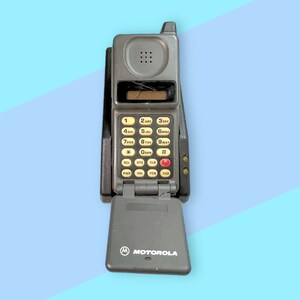 Vintage Motorola Alltel Mobile Flip Phone. Works . as is . - Etsy