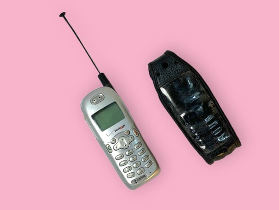 Vintage 90s Kyocera Cell Phone. - Etsy