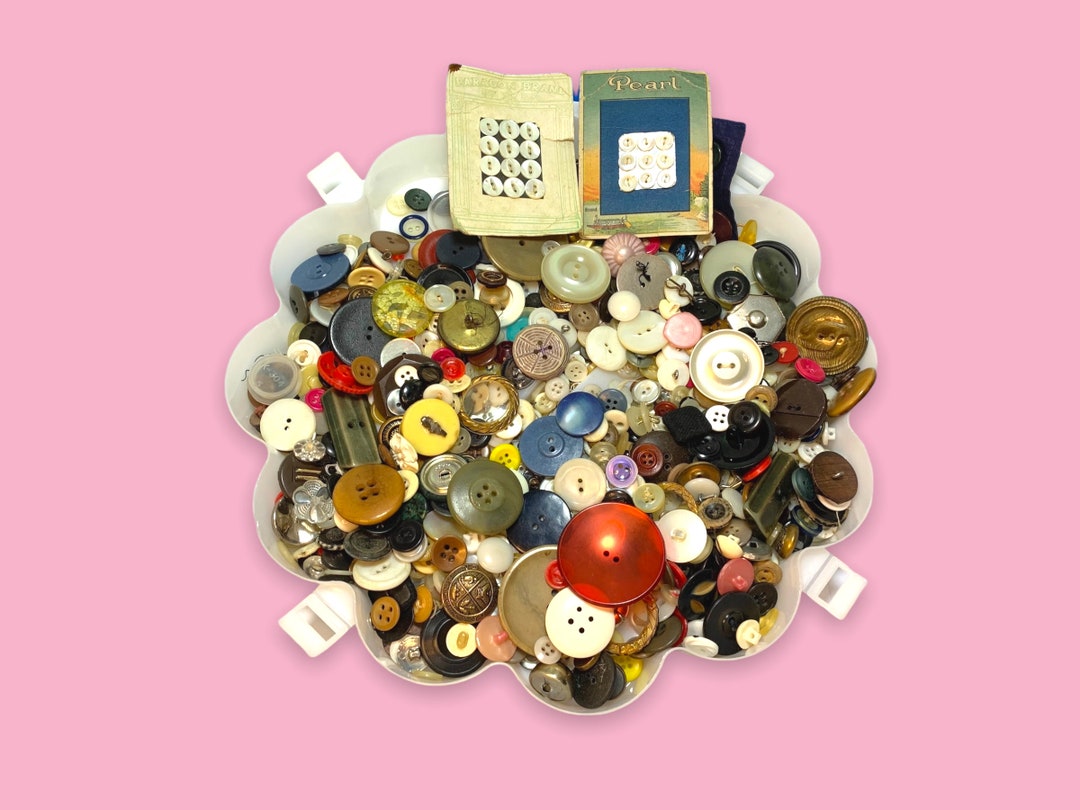Vintage Antique Buttons Collection. - Etsy