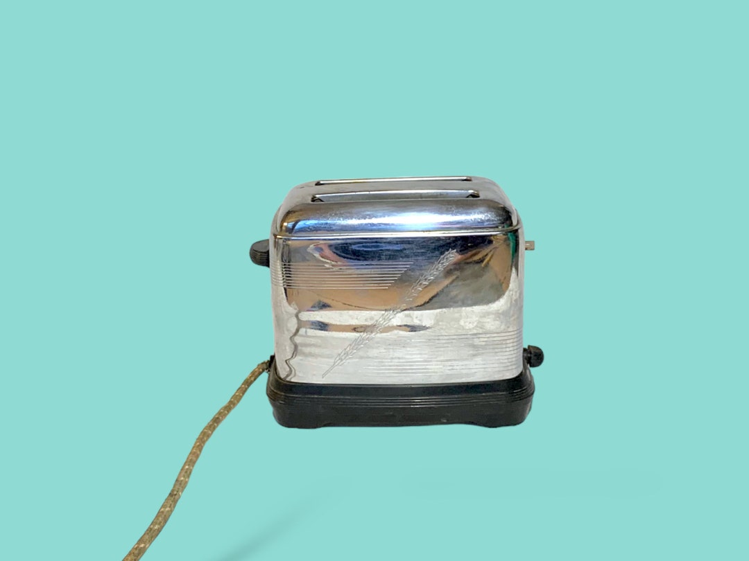 Vintage Art Deco Chrome Toaster. - Etsy