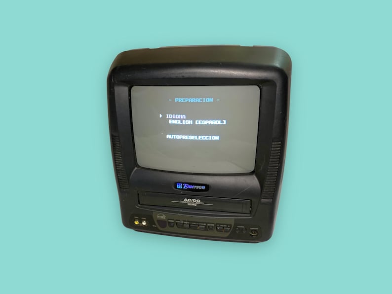 Vintage Y2k VHS TV Set. - Etsy