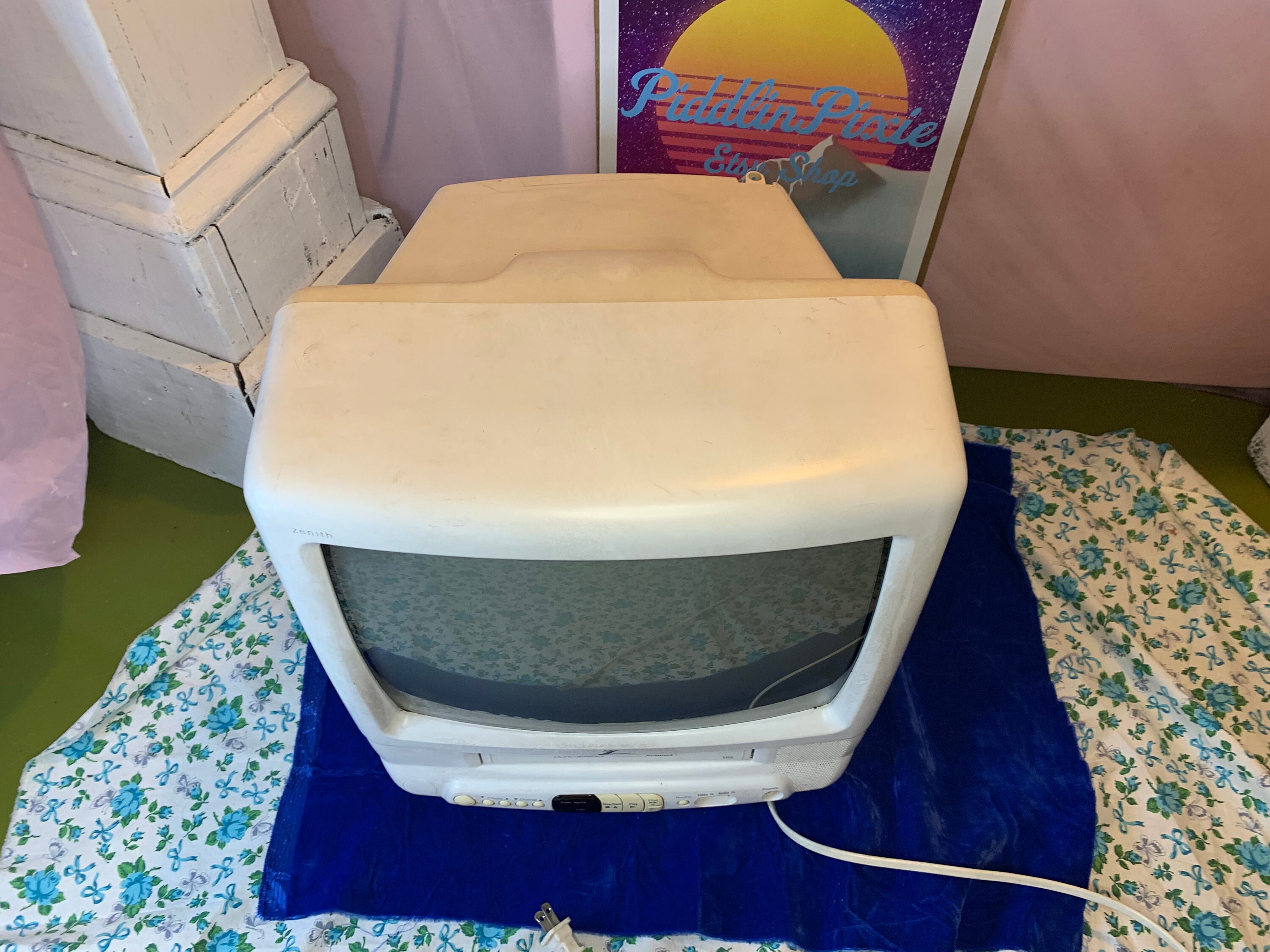 Vintage Zenith VHS Television Set. | Etsy