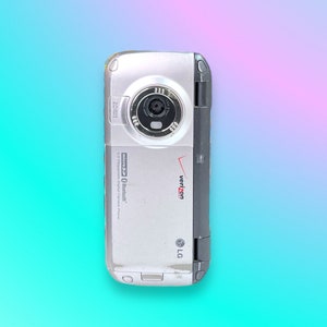 Vintage Y2K LG Keyboard Flip Cell Phone. Works. - Etsy