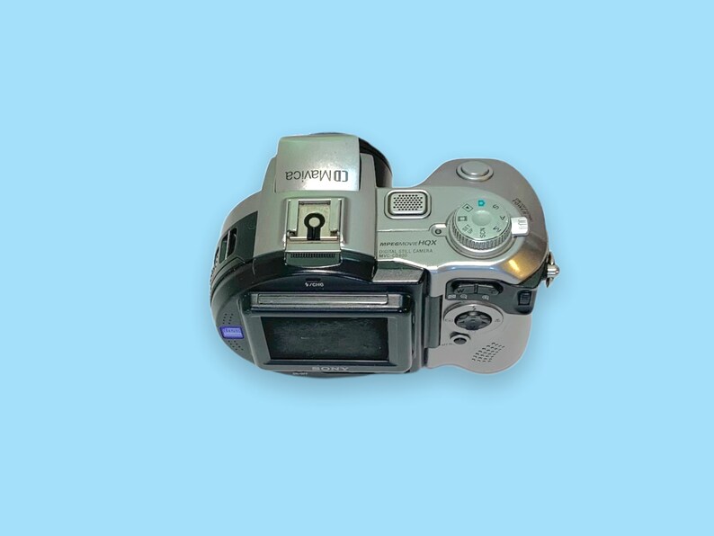 Vintage Y2K Digital Sony Camera. - Etsy