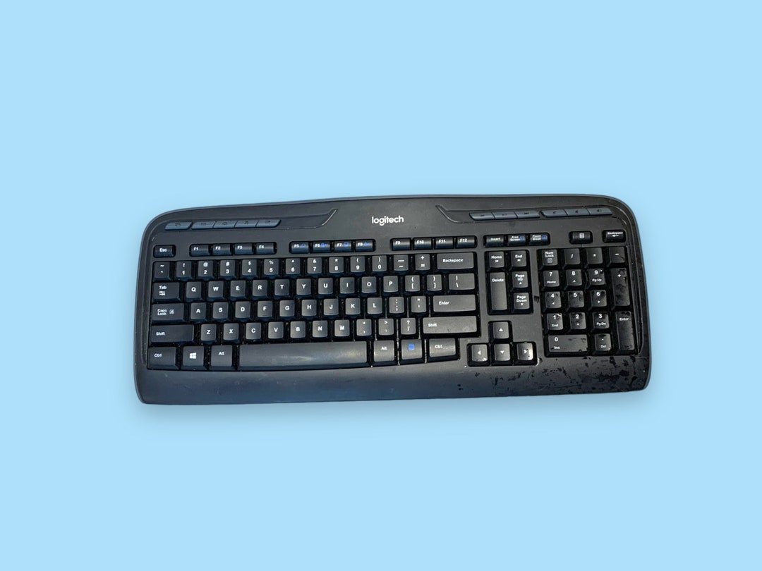Vintage 2000s Computer Keyboard. Logitech. - Etsy