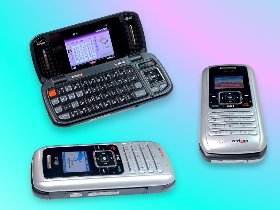 Vintage Y2K LG Keyboard Flip Cell Phone. Works. - Etsy