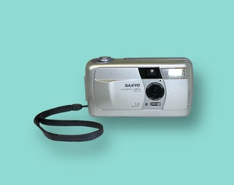 Camera Samsung ES9 Silver / Vintage 2000s Digital Camera / Samsung ...