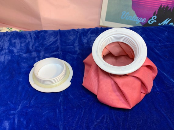 Vintage Pink Refillable Ice Cap - Gem