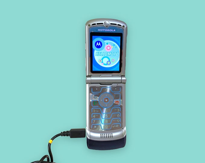 Vintage Y2K Razor Flip Phone.works. - Etsy