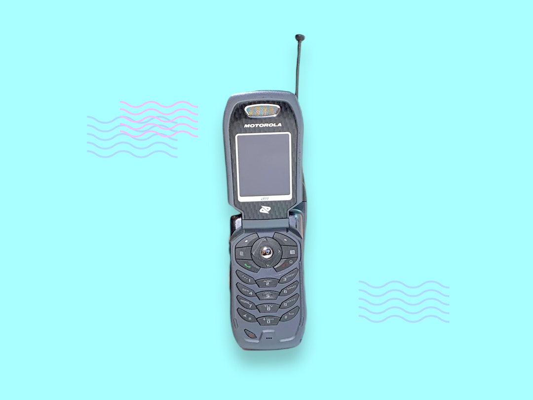 Vintage Motorola Flip Camera Cell Phone. - Etsy