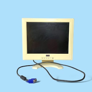Vintage 2000s Computer Screen PC Monitor. as Is. - Etsy