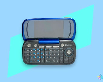 Vintage Y2K LG Keyboard Flip Cell Phone. Works. - Etsy