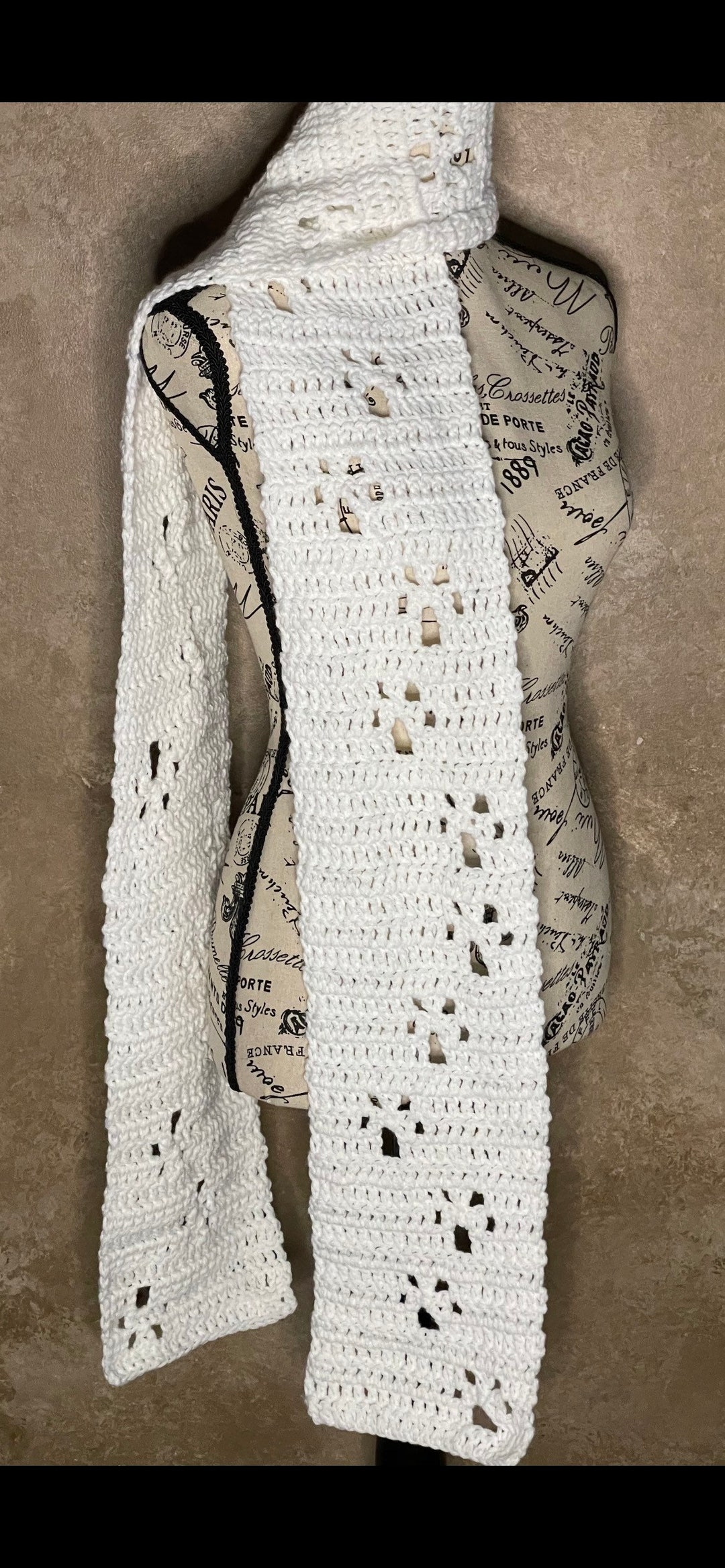 Meandering Paw Prints Scarf, Crocheted Paw Print Neck Warmer, Handmade ...