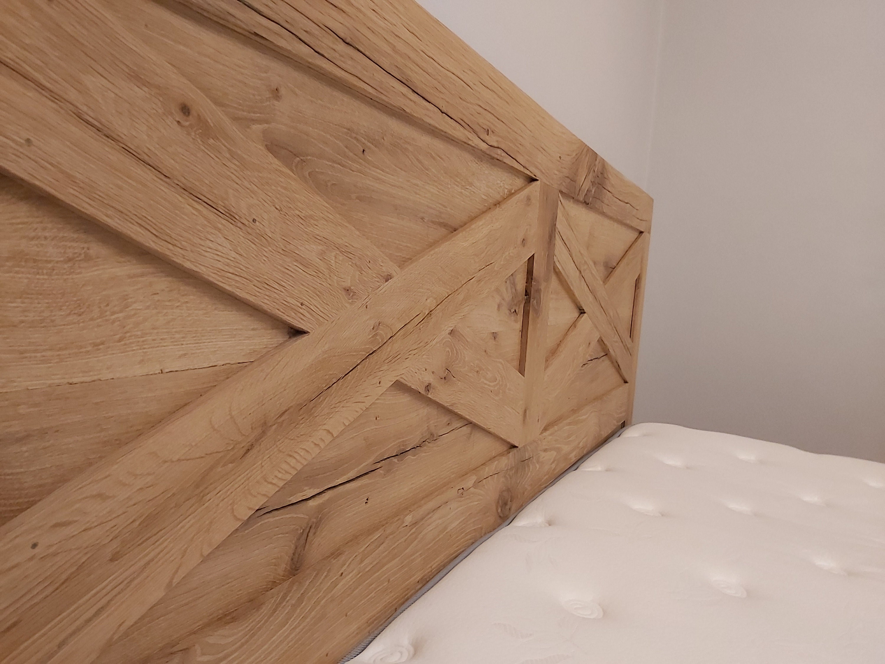 Reclaimed Wood Bed Handmade Oak Bed - Etsy Sweden