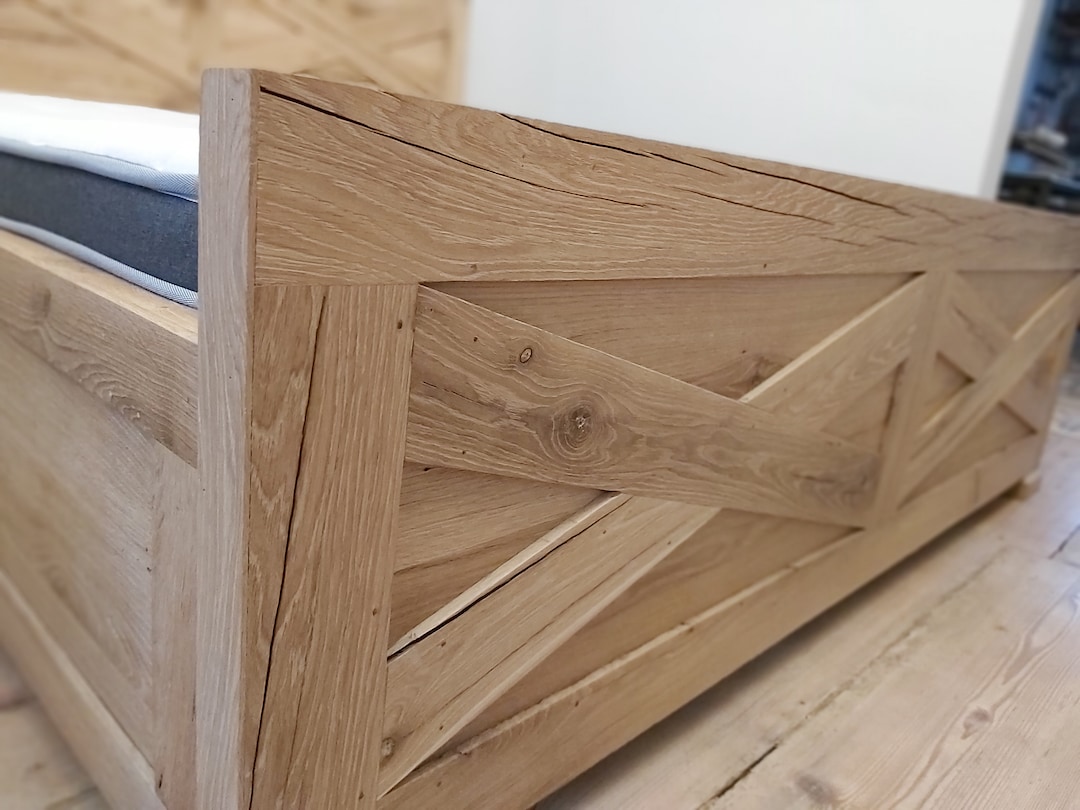 Reclaimed Wood Bed Handmade Oak Bed - Etsy Sweden