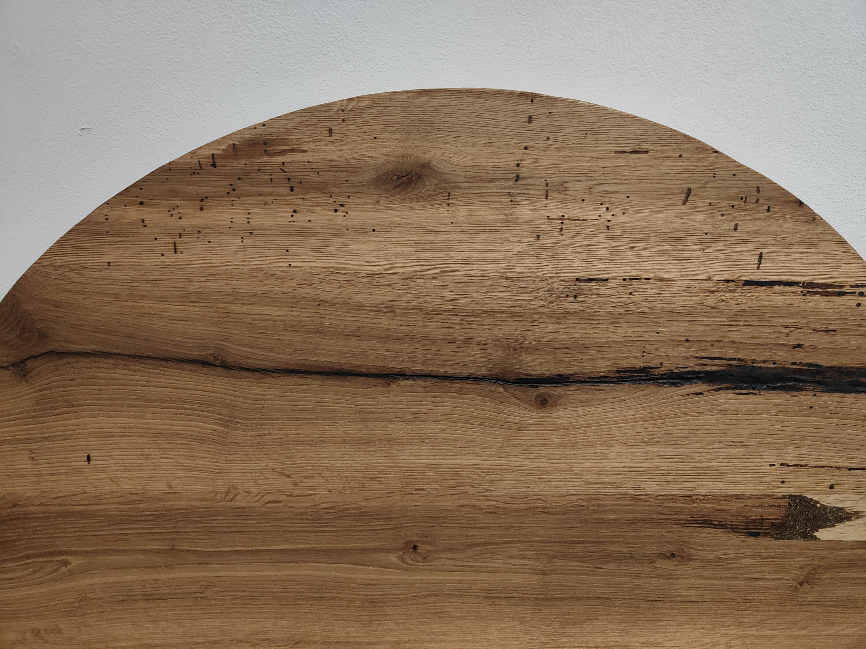 Round Table Top in Reclaimed Oak With a Unique Texture - Etsy