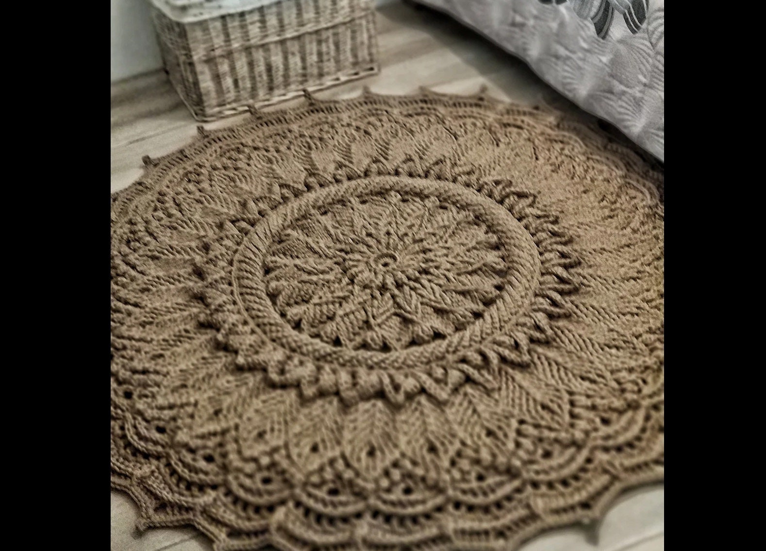 Crochet Rug Pattern and Video Tutorial Large Astral Carpet - Etsy