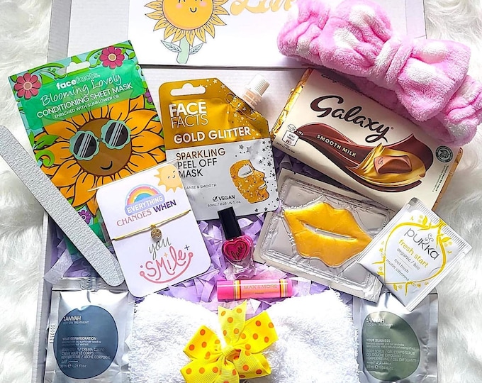 ULTIMATE TEENAGE GIRL Pick Me up Birthday Spa Treat Gift Box, Teenage ...
