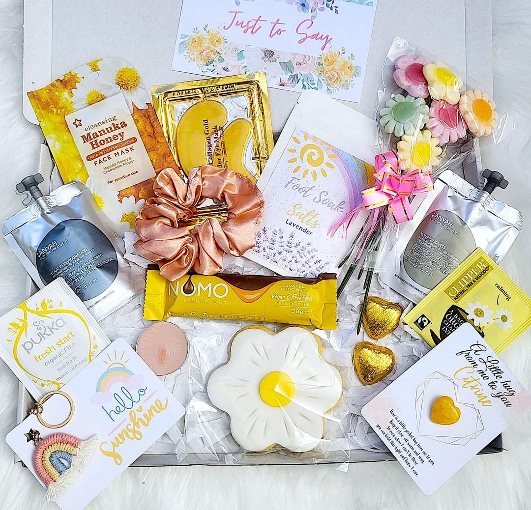 SUNSHINE HUG in a BOX, Pick Me up Spa Gift, Daisy Hug in a Box, Pick Me ...