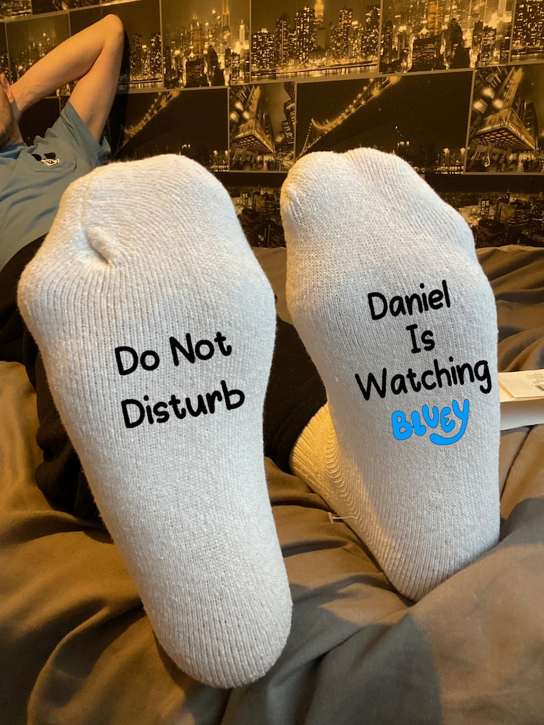 Novelty Unisex Bluey do Not Disturb Watching Bluey Socks Animation ...