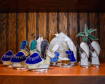 Stained Glass Nativity Set 14 Pieces - Etsy